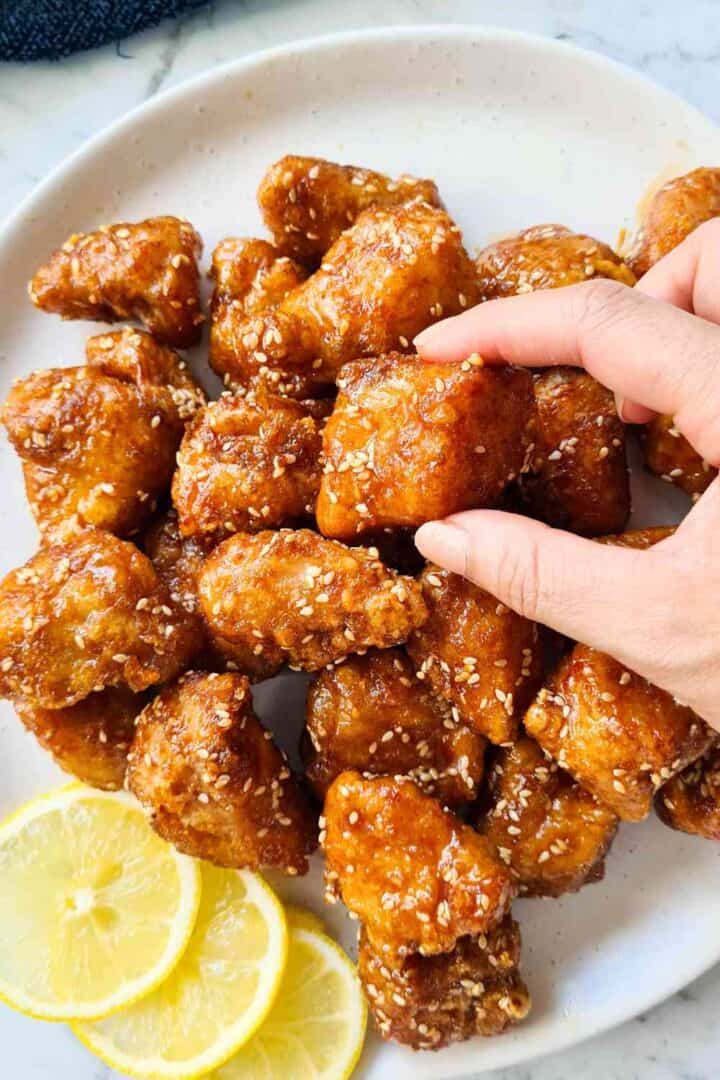 Crispy Honey Sesame Chicken - Casually Peckish